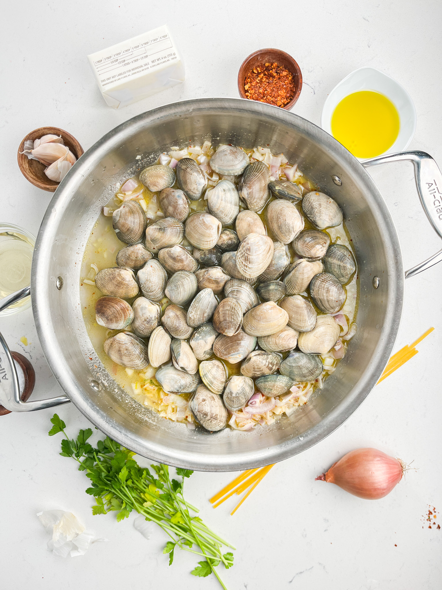Linguine with Clams Recipe | Life's Ambrosia
