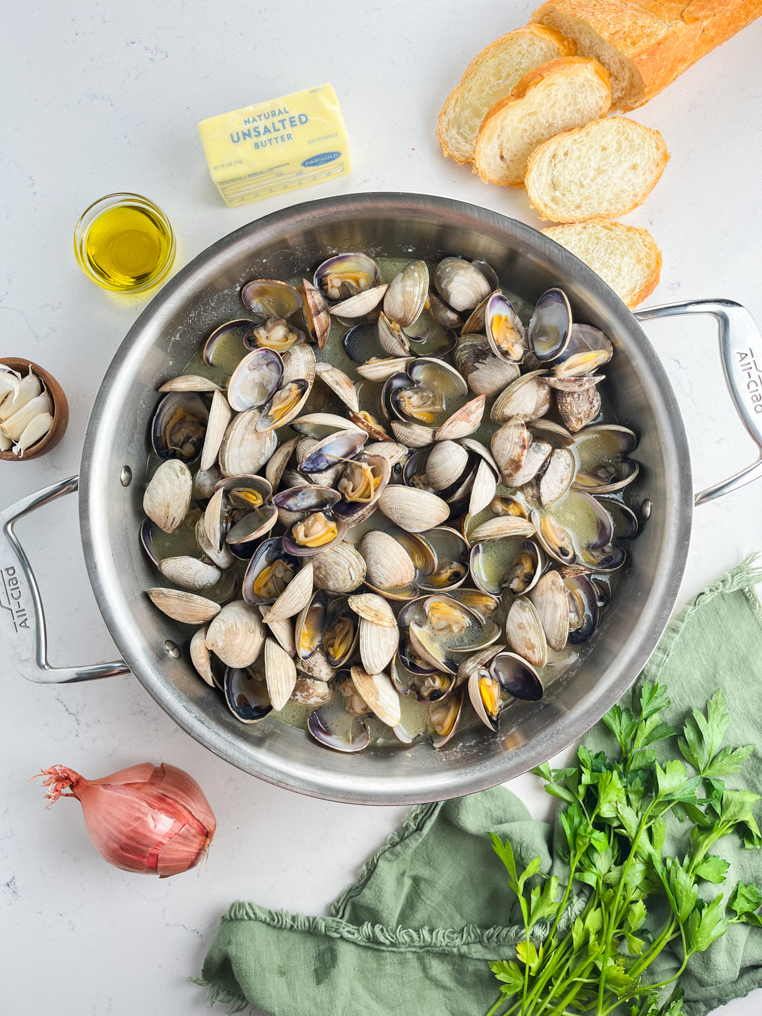 Steamed Clams in White Wine - Life's Ambrosia