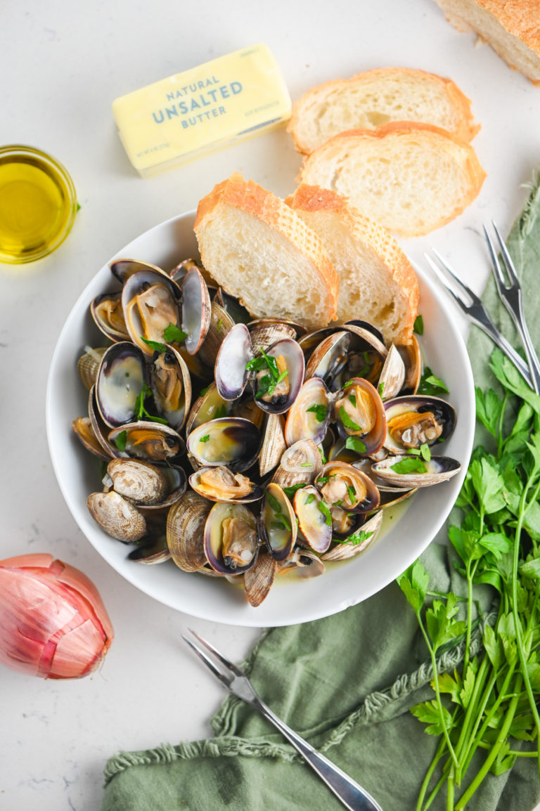 Steamed Clams in White Wine - Life's Ambrosia