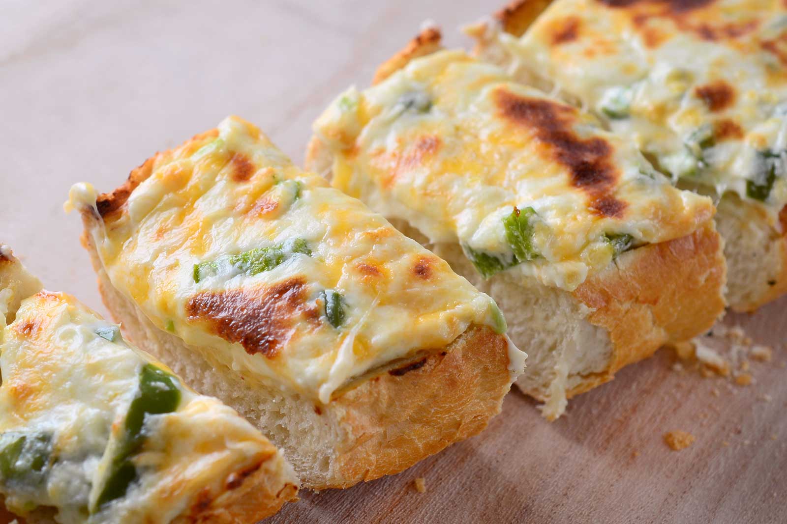 Jalapeño Popper Cheese Bread Recipe - Life's Ambrosia