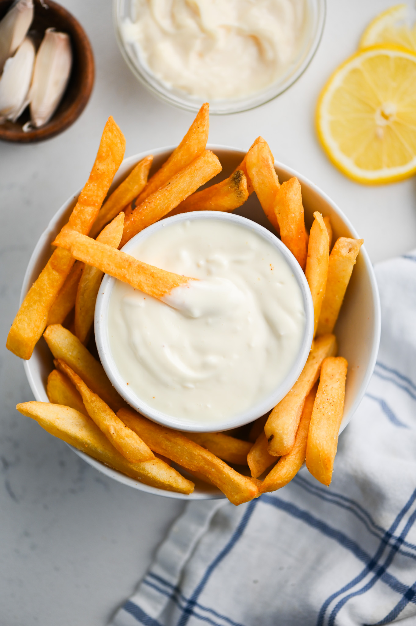 How to Make Easy Garlic Aioli Sauce Recipe - Life's Ambrosia