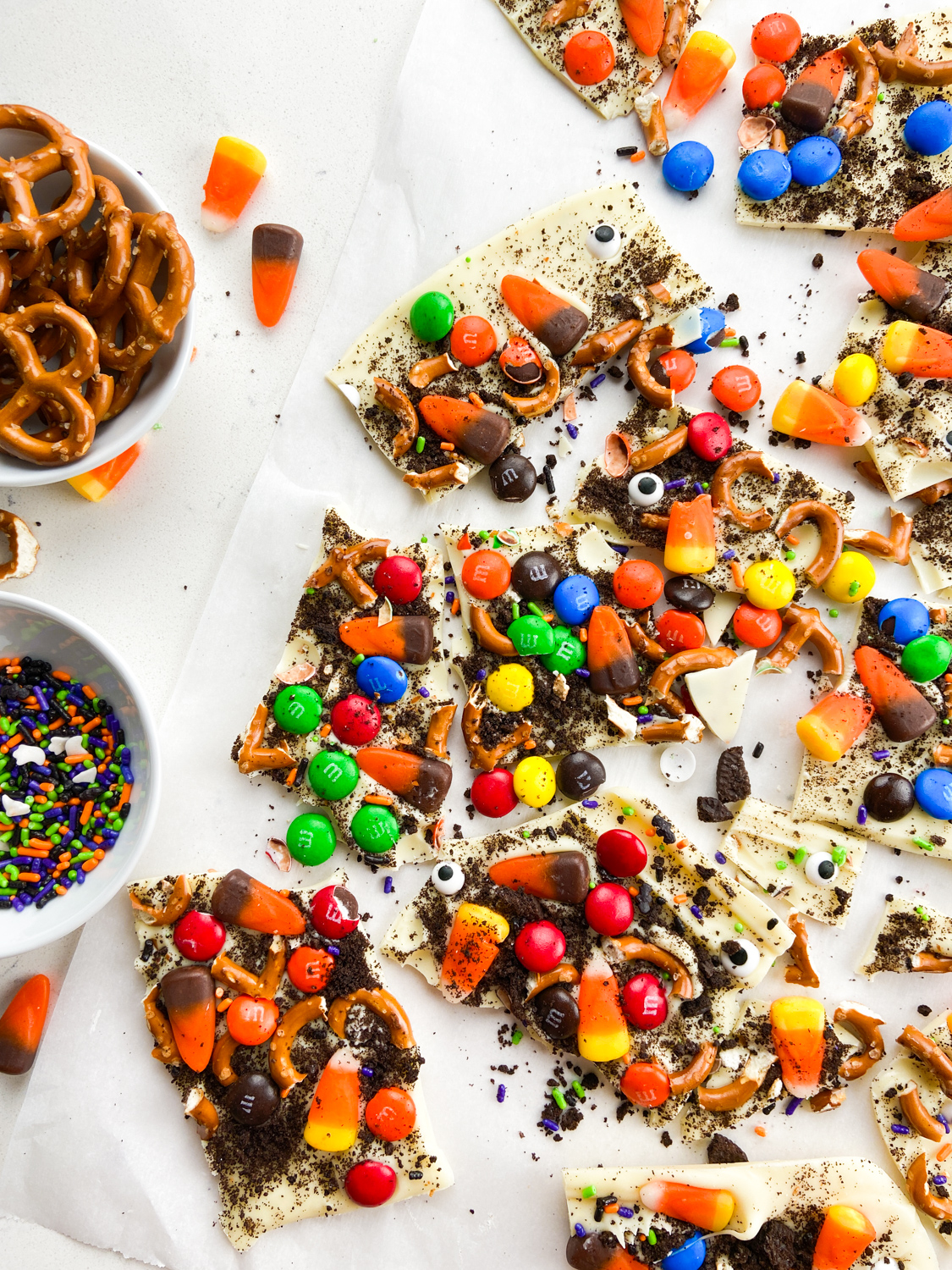 Halloween Bark {Easy Homemade Candy Recipe} - Life's Ambrosia