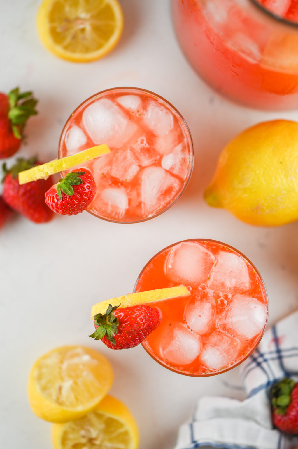 Sparkling Strawberry Lemonade Recipe- Life's Ambrosia