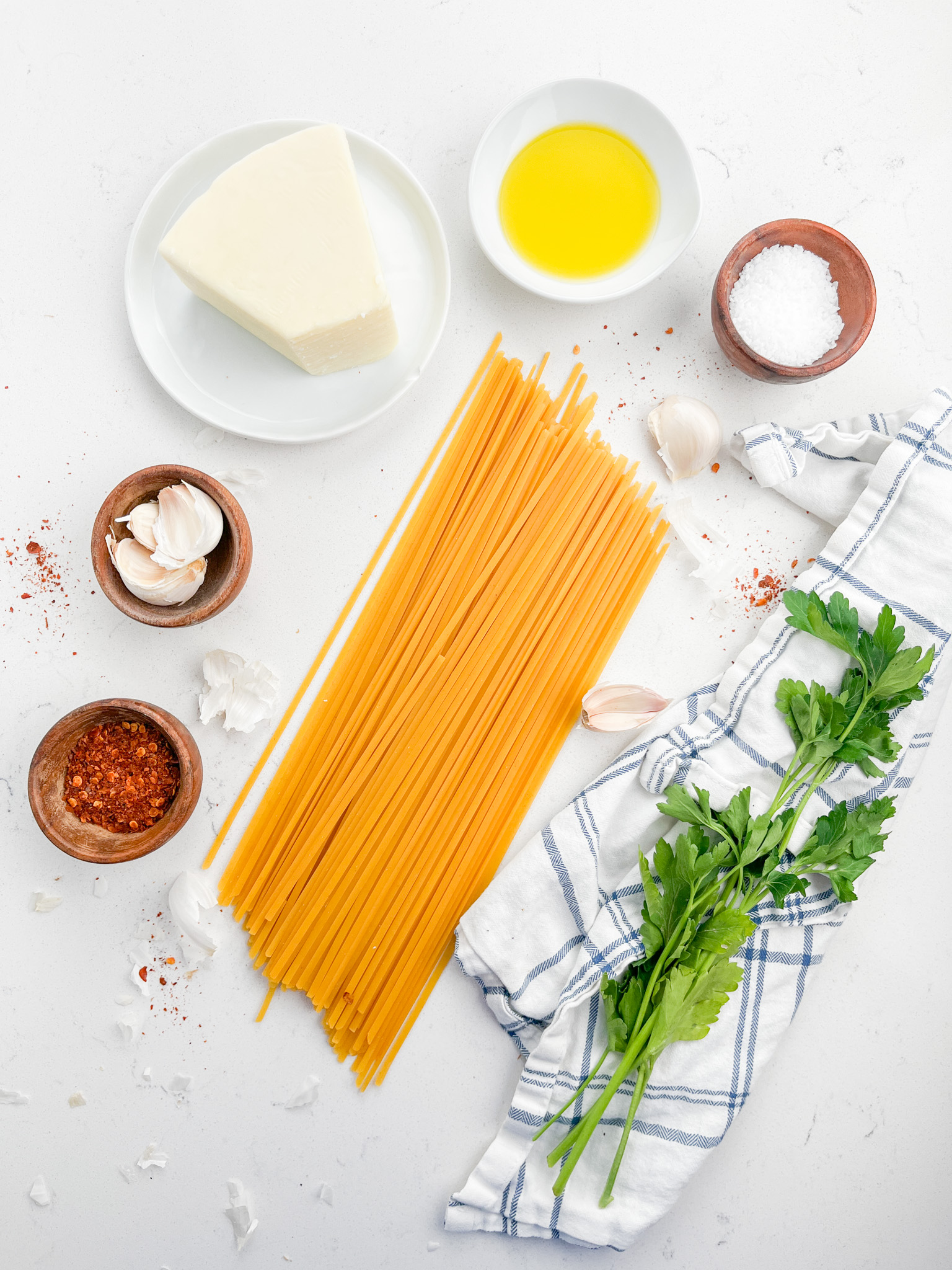 Linguine Aglio E Olio | Pasta with Olive Oil and Garlic | Life's Ambrosia